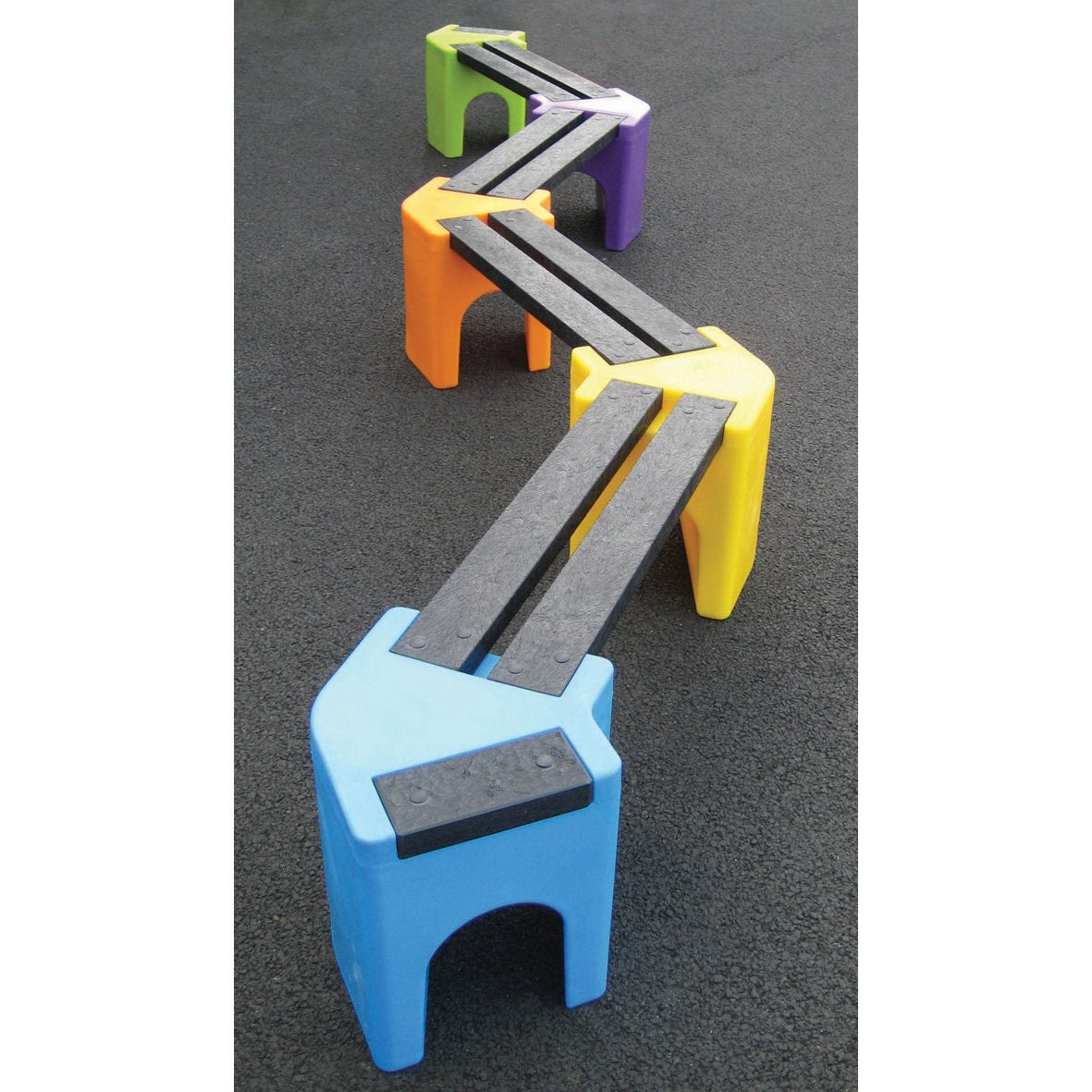 Zig-Zag Bench (8-Seat Unit)