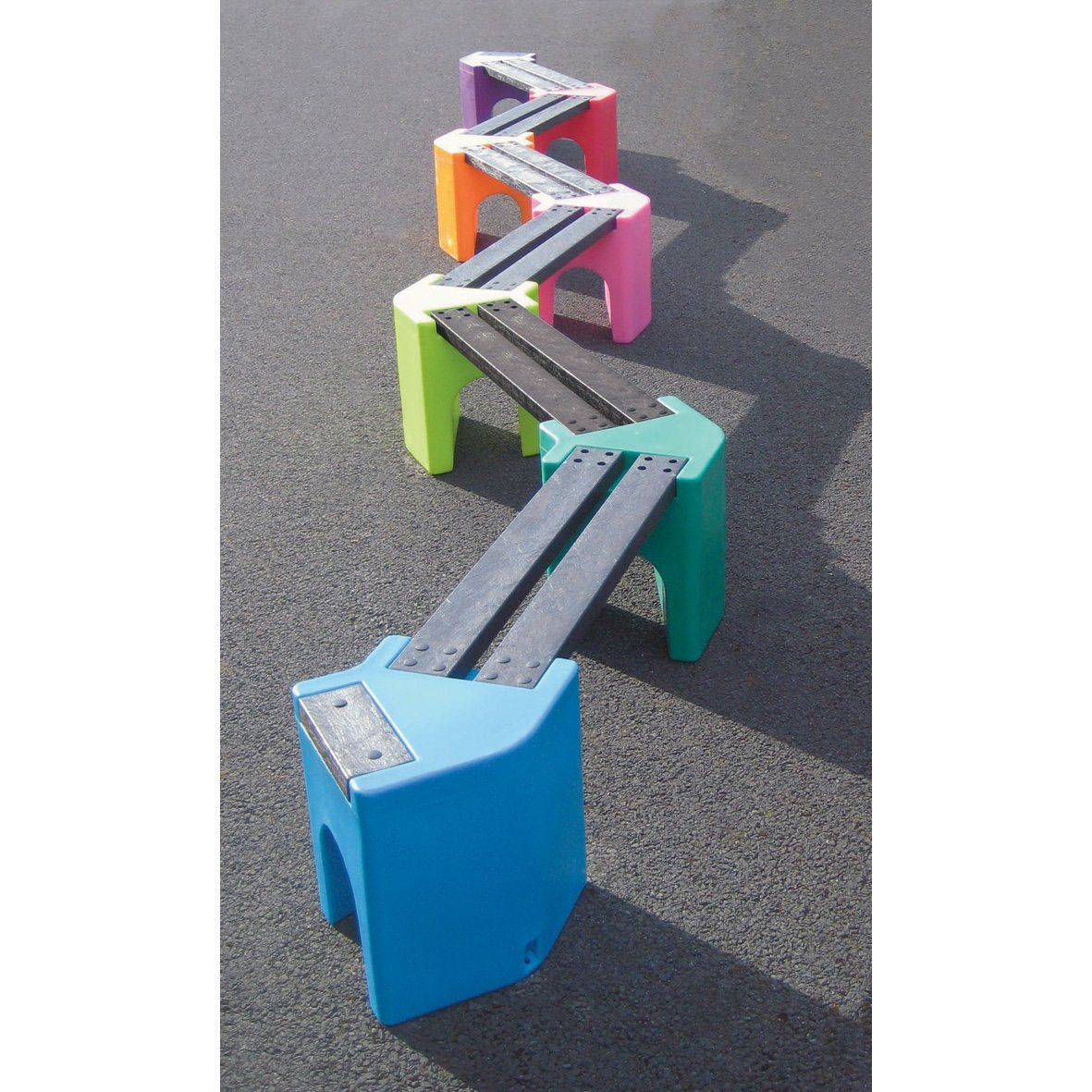 Zig-Zag Bench (12-Seat Unit)